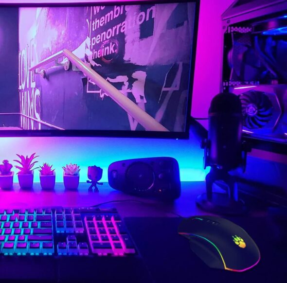 CLAW Chuff Wired Gaming Mouse With 6 RGB Backlight Modes